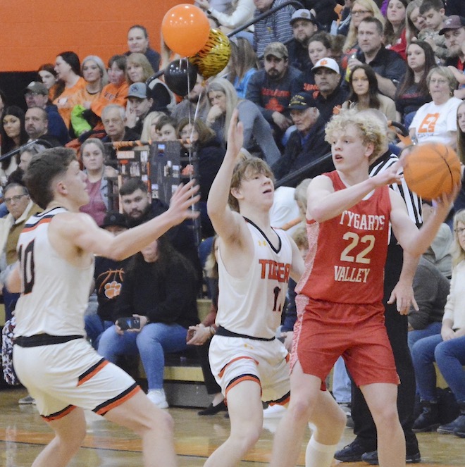 Tigers trip Bulldogs, 63-44 | News, Sports, Jobs - The Intermountain